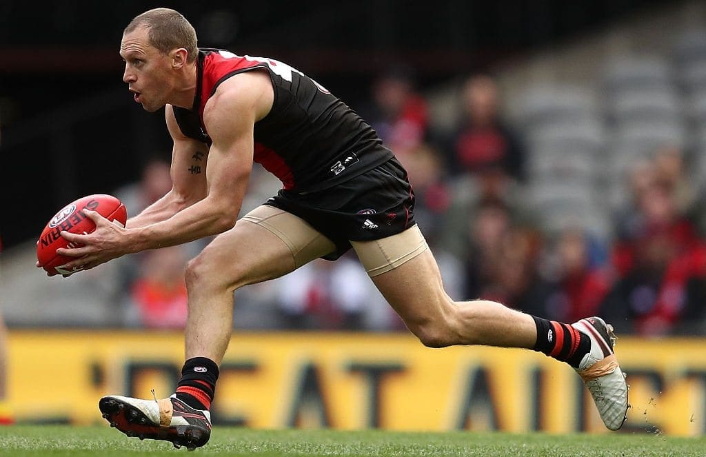 Essendon veteran James Kelly announces retirement - AFL News - Zero Hanger