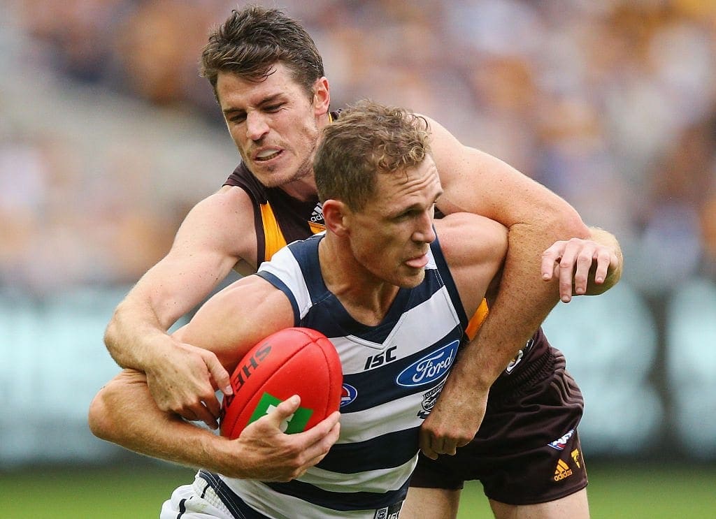 Umpires set to crack down on players who duck - AFL News - Zero Hanger