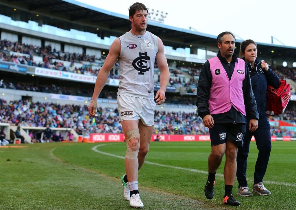 Rowe suffers ACL tear - Zero Hanger