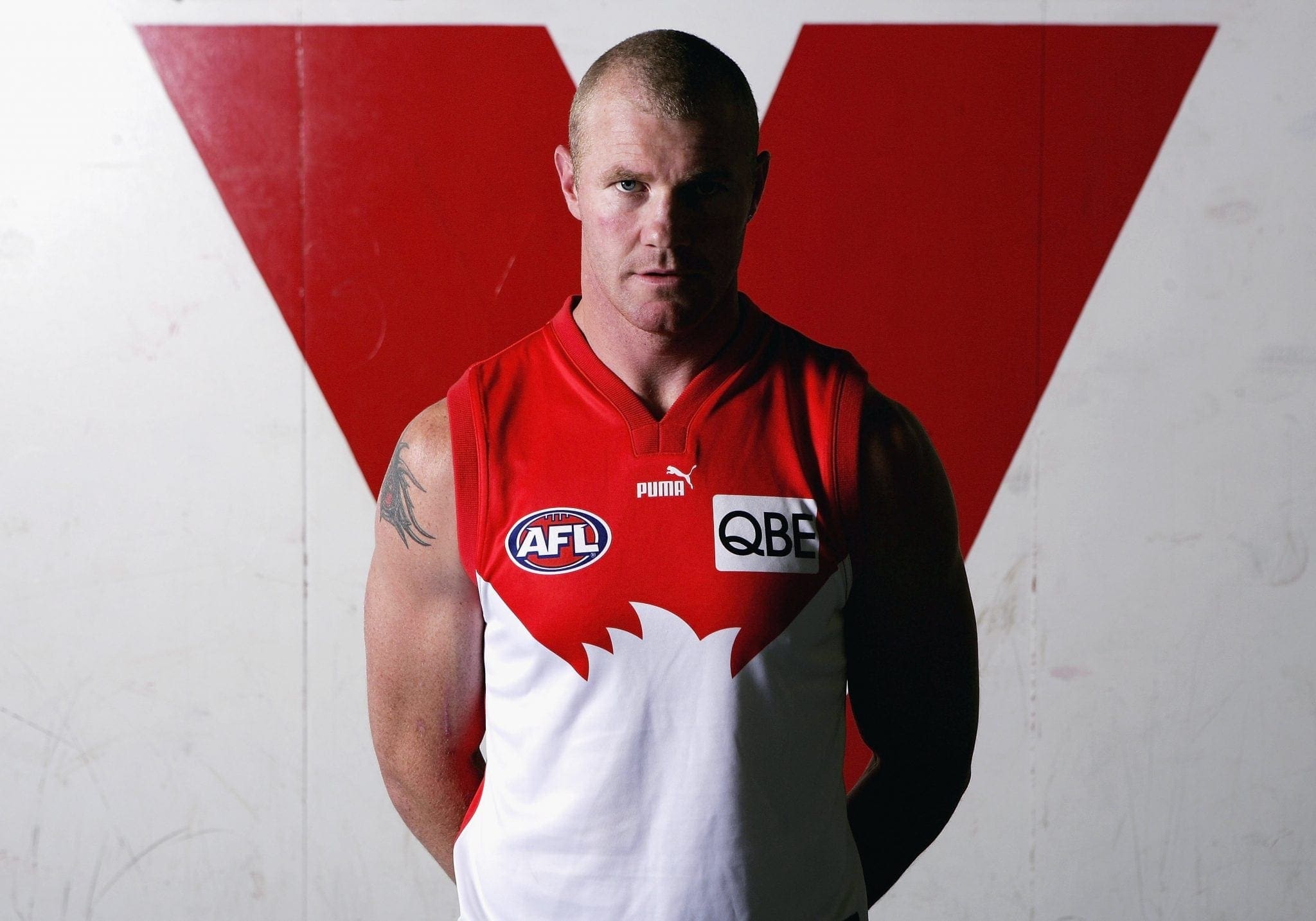 Hall set to step into the ring with rugby legend - AFL News - Zero Hanger