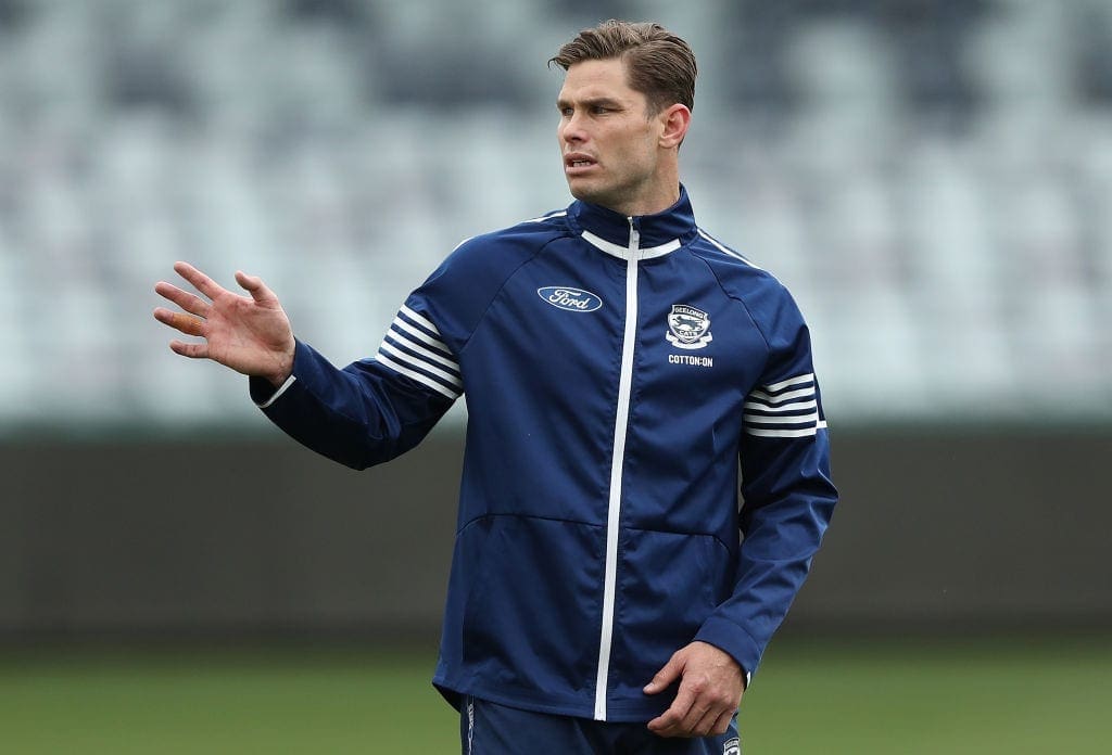 Geelong confirm Tom Hawkins playing status, two recruits to make Cats ...