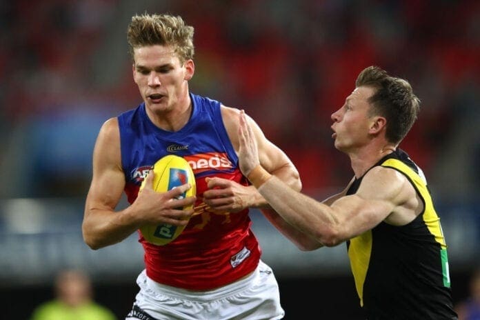 Delisted Lions defender Mitch Hinge joins Adelaide - AFL News - Zero Hanger
