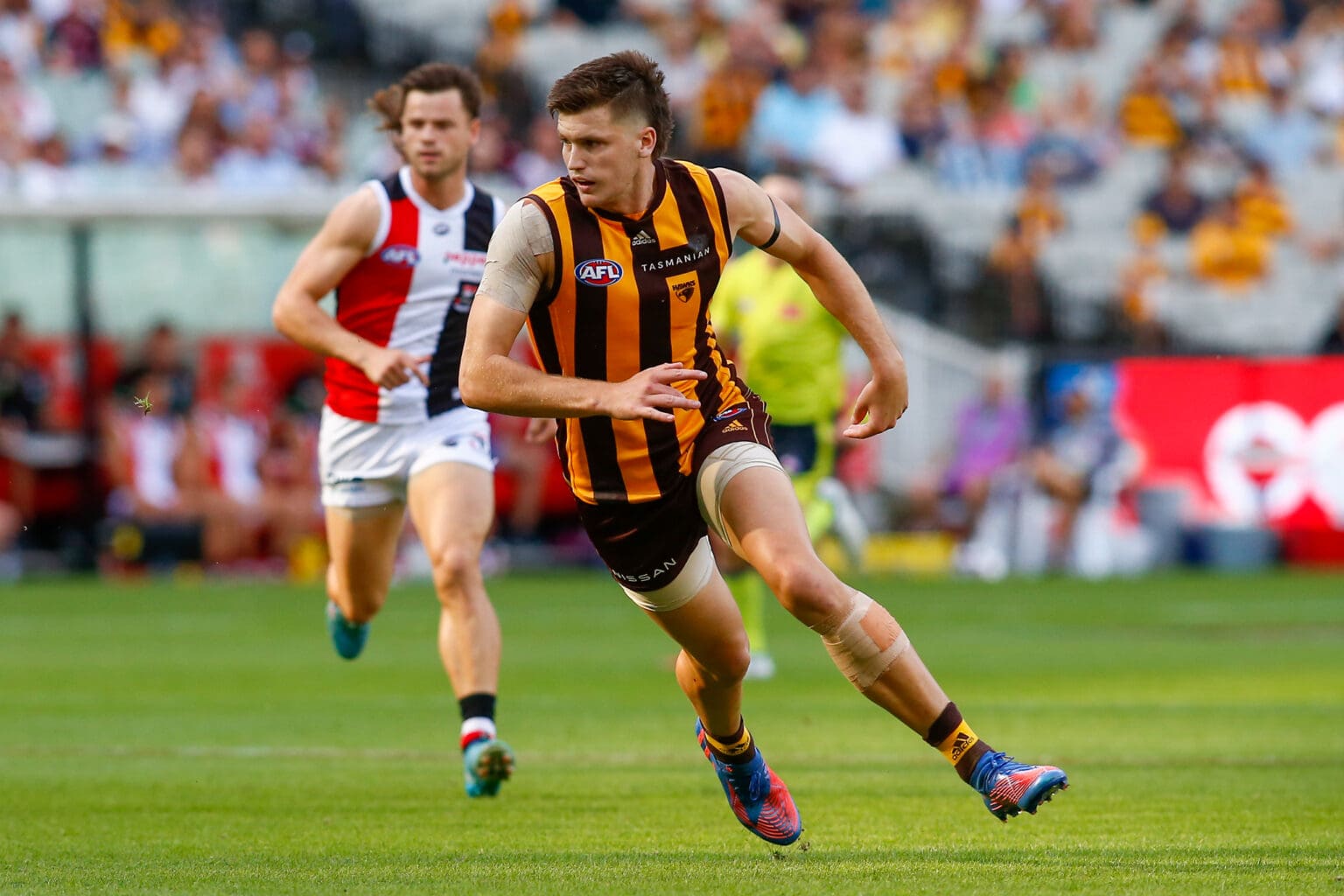 Hawks confirm long-term deal for star forward Mitch Lewis - AFL News ...