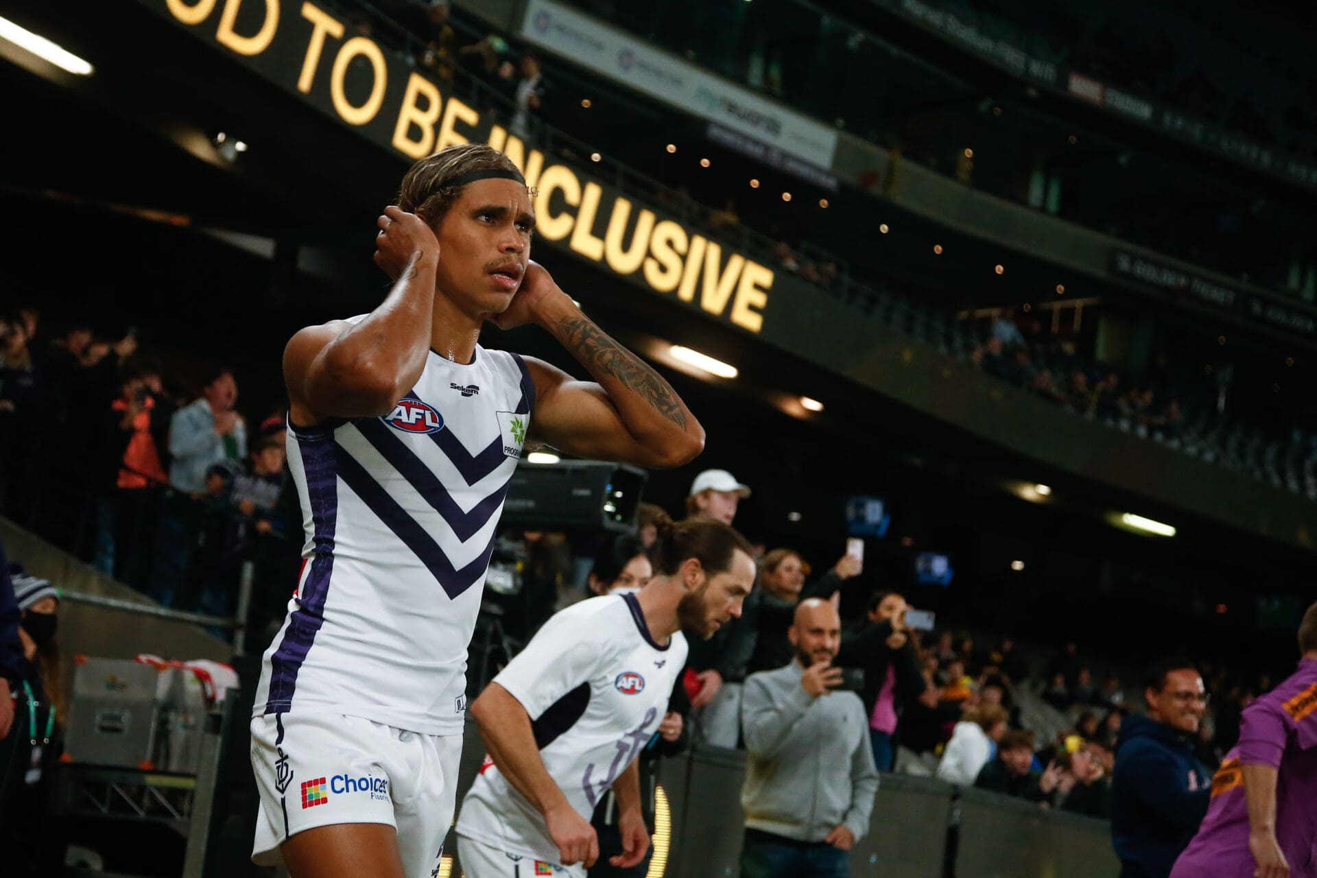 "Two or three clubs": Interest in Fremantle forward Liam Henry revealed ...