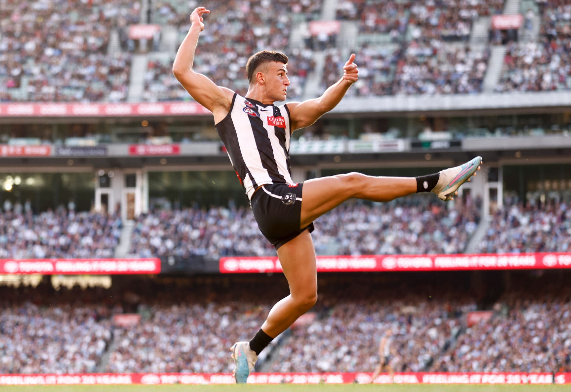 Collingwood confirm double blow as Nick Daicos and Nathan Murphy are ...