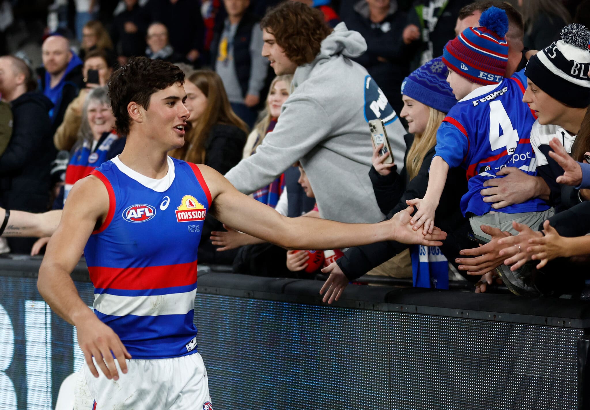 Bulldogs extend versatile tall - AFL News - Zero Hanger