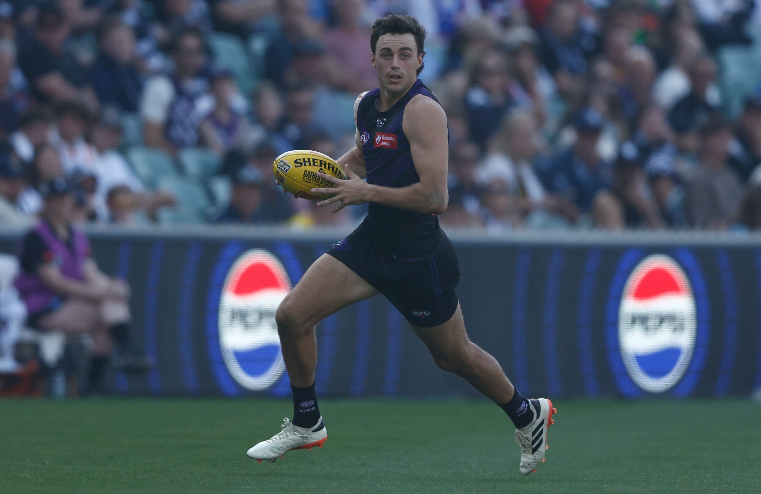 Fremantle defender Jordan Clark signs contract extension - AFL News ...