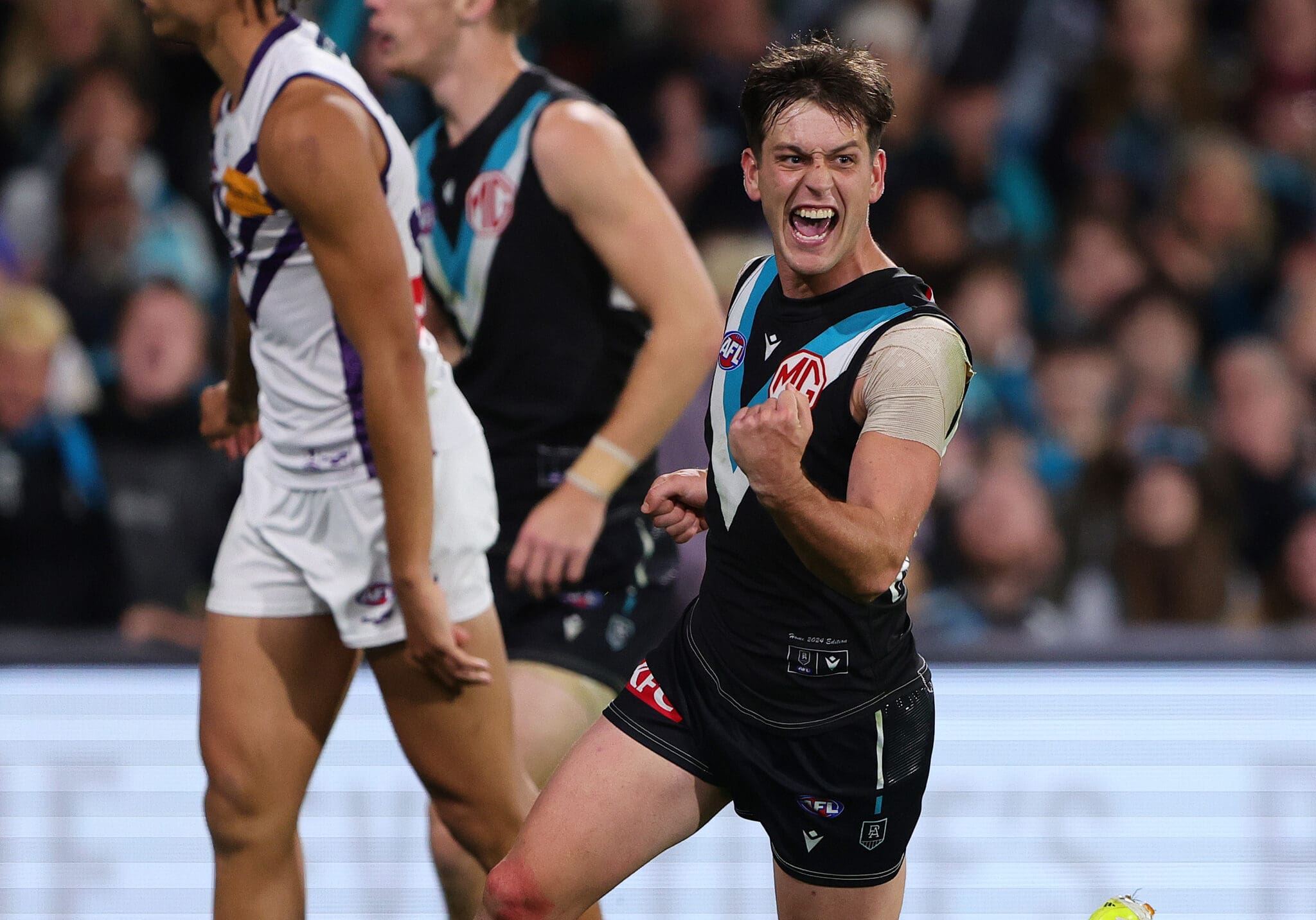 Port Adelaide deny superstar's reported trade discussion: AFL trade ...