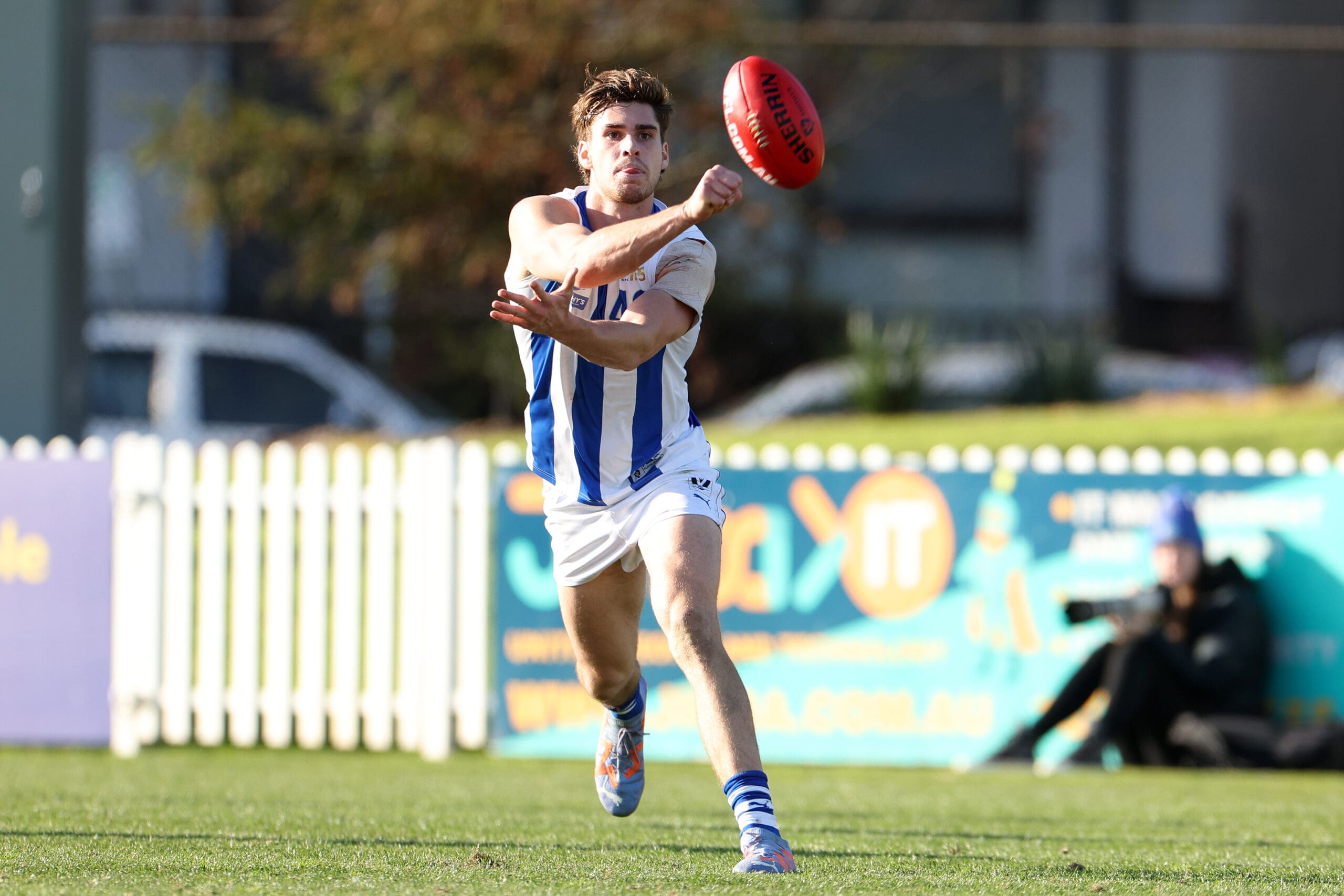 North Melbourne ink one-year extension for key defender - AFL News ...